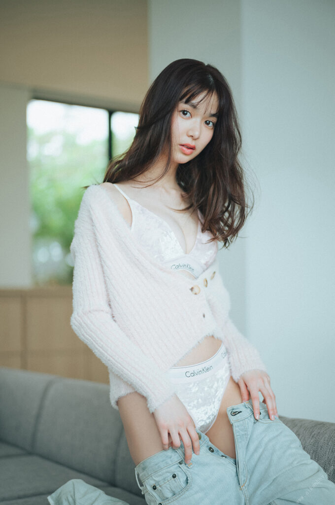 [WPB-net] No.286 松平璃子「バズる美脚、美尻。」 | アイドル写真集無料画像